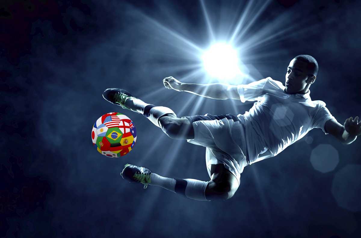 se înființează Federația Internațională a Asociațiilor de Fotbal - FIFA