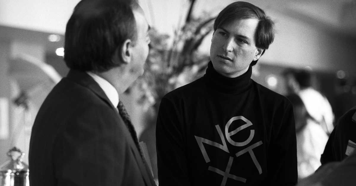 Apple cumpără compania NeXT, înființată de Steve Jobs
